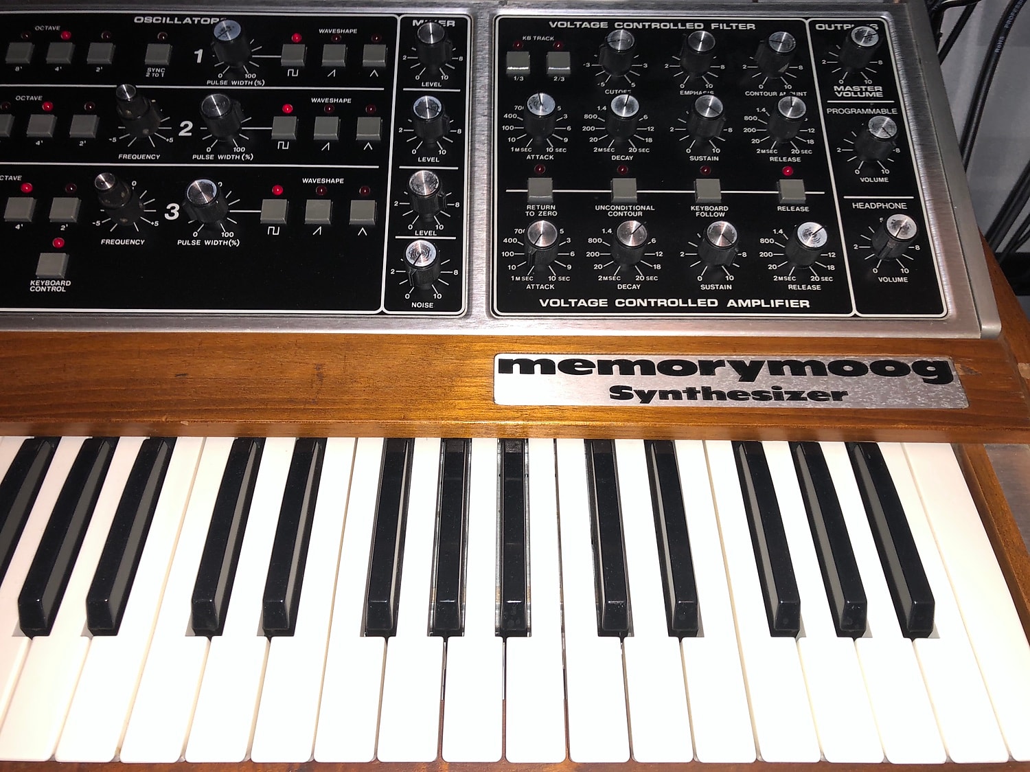MATRIXSYNTH: Moog Memorymoog SN 3105