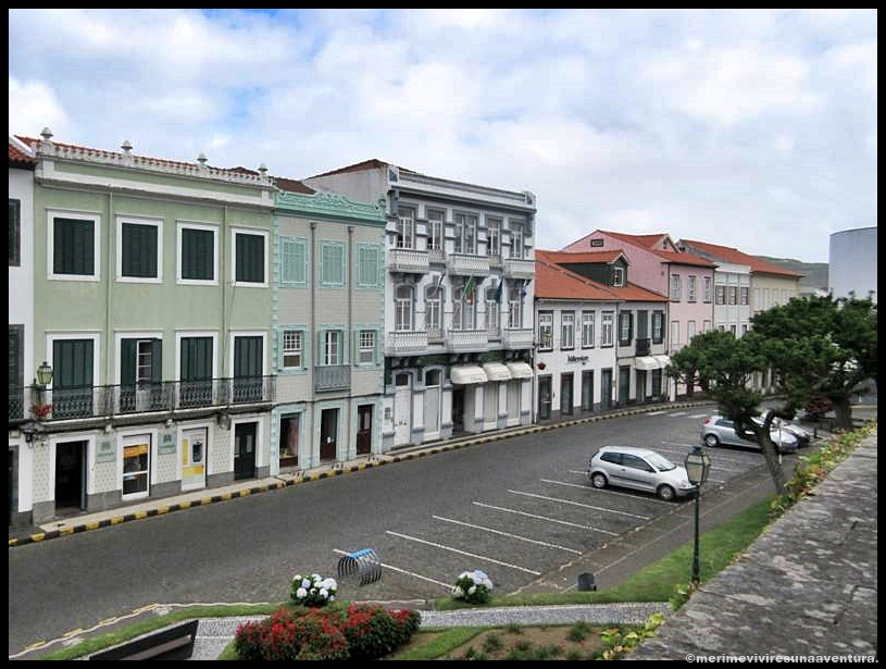 Merime...vivir es una aventura.: FAIAL...La isla azul de las Azores.