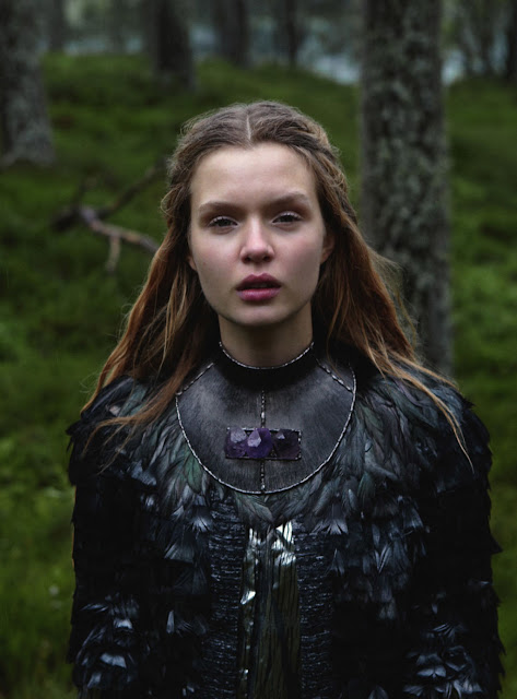 Tower of the Archmage: Sunday Inspirational Image: Harper's Bazaar Witch