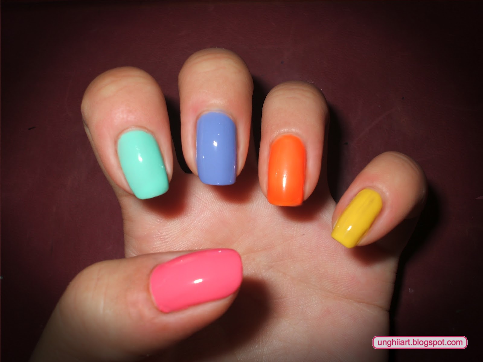 French colorat ~ Modele unghii