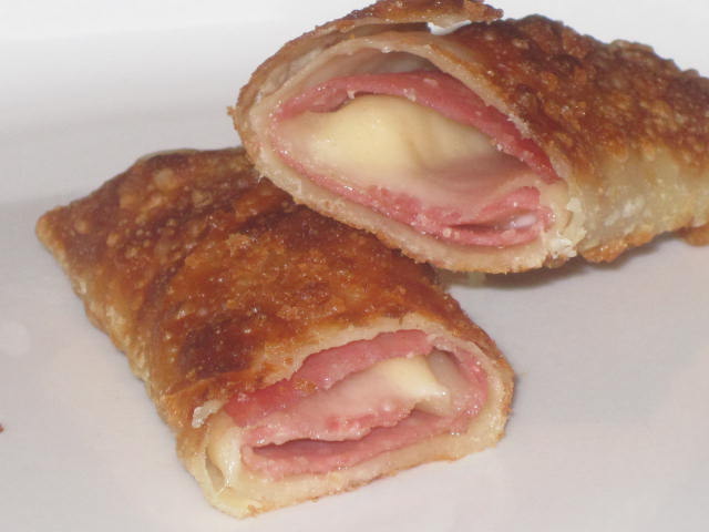 Recipes Re-Mixed: Won Ton Wrapped Cheese Logs