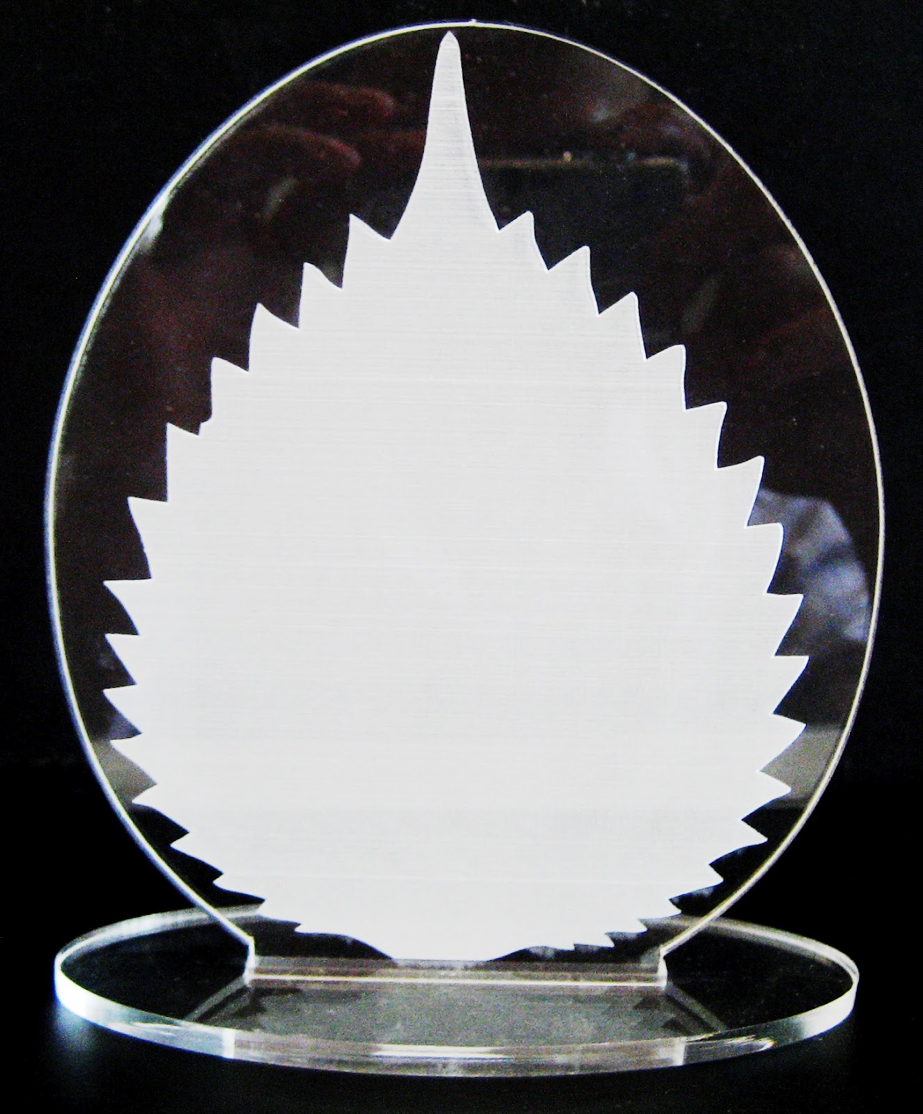 ACRYLIC DISPLAY : ACRYLIC CUTTING & ENGRAVING