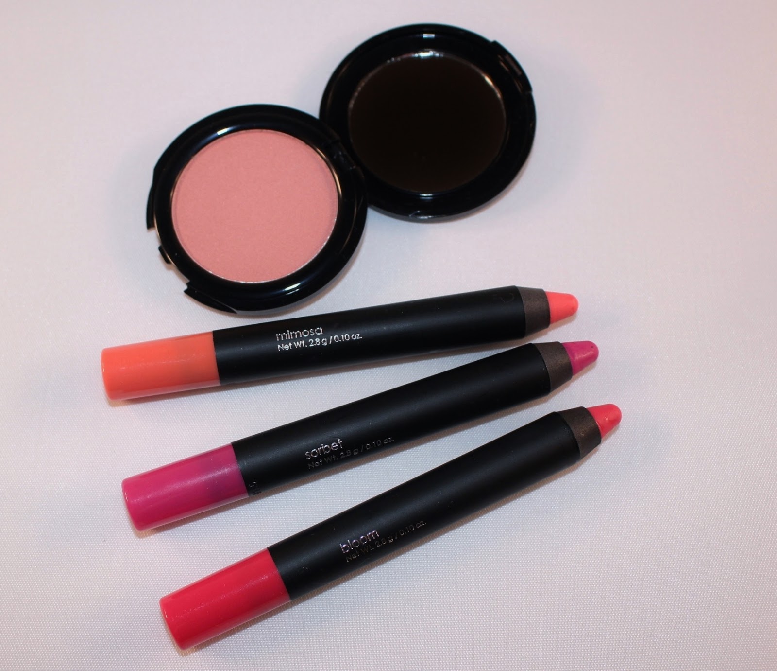 Glo Minerals: Cheeks, Lips, and Skincare | Beautygirl24 | Glo Minerals ...
