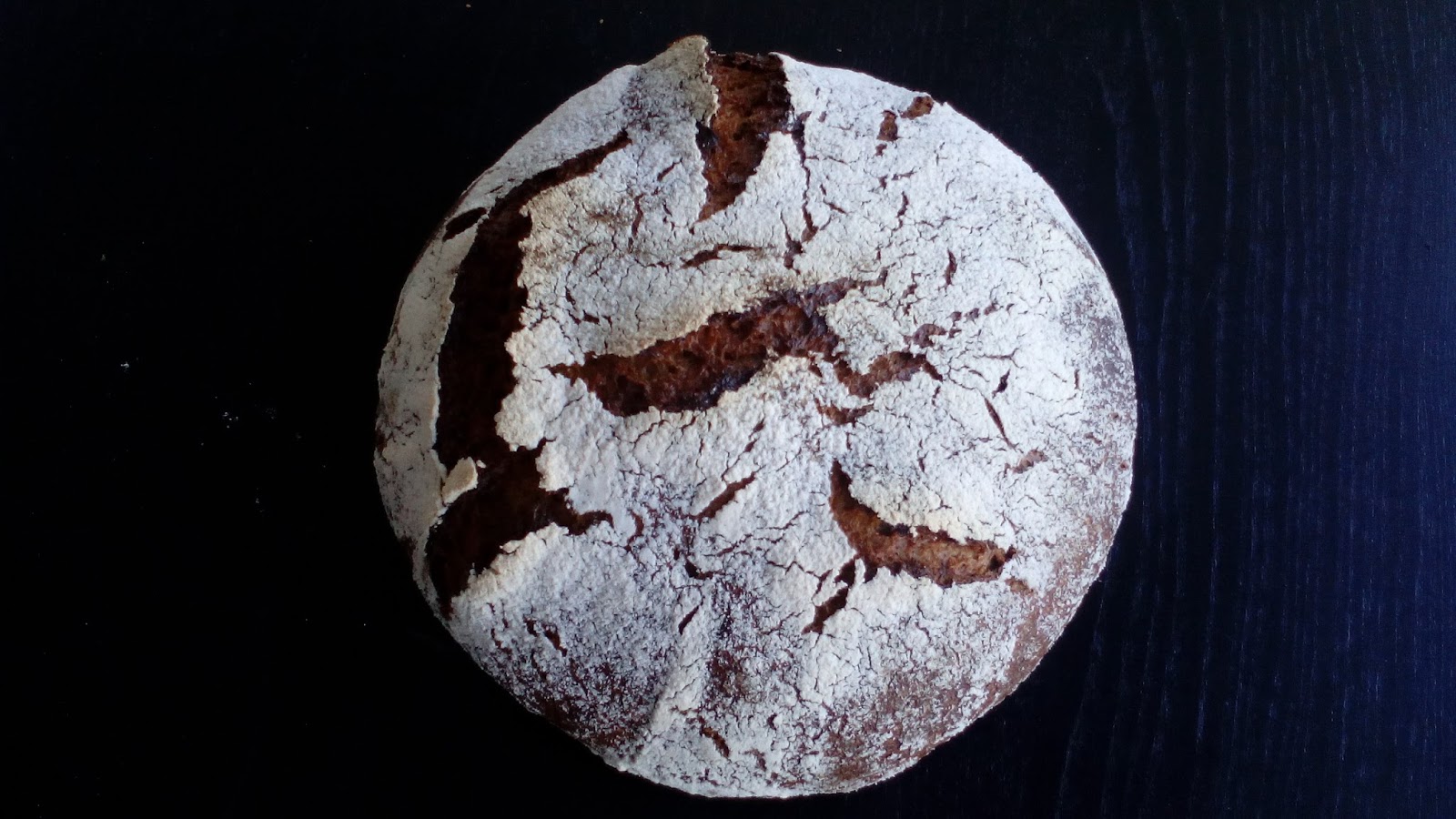 De Massa Mare: PAN ALEMÁN DE CENTENO, TRIGO Y BUTTERMILCH