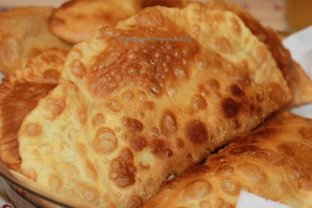 Visko po trupinėlį: Čeburekai