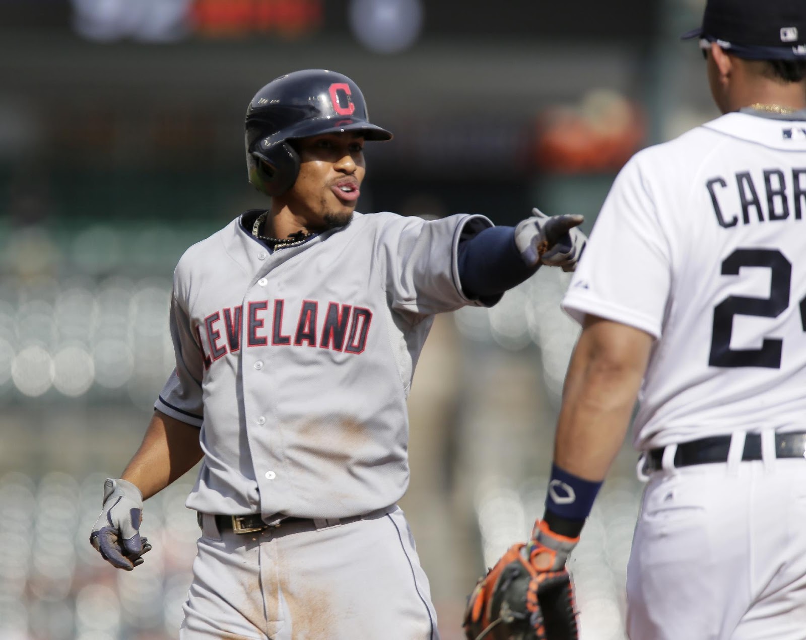 La Pagina de Tony Menendez: Latinos Deben Estar Presentes Juego de ...