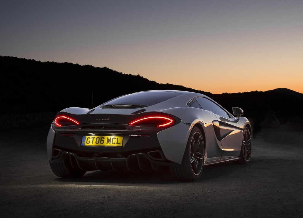2017 McLaren 570GT - AutoNewCarsBlog