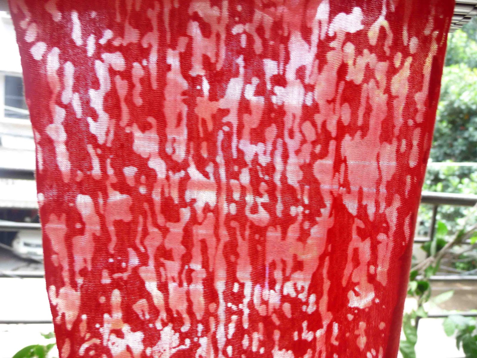 Apparel-Merchandising: BURN OUT PRINT