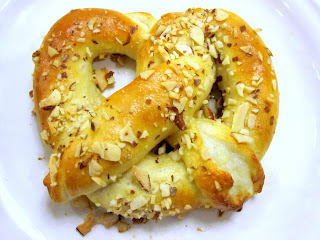 Helium Hearts in the Sky: Cream Cheese Filled Pretzels