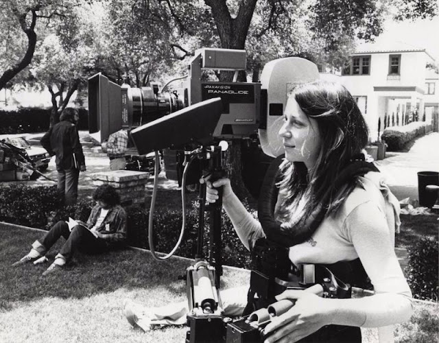 40 Amazing Behind the Scenes Photos From the Making of ‘Halloween ...