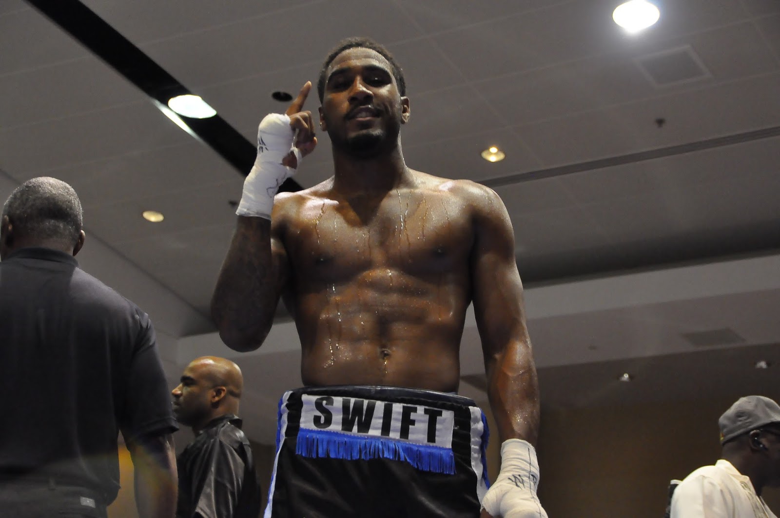ProAmFightTalk with Juan Marshall: "Swift" Jarrett Hurd gets 8th Win by KO!