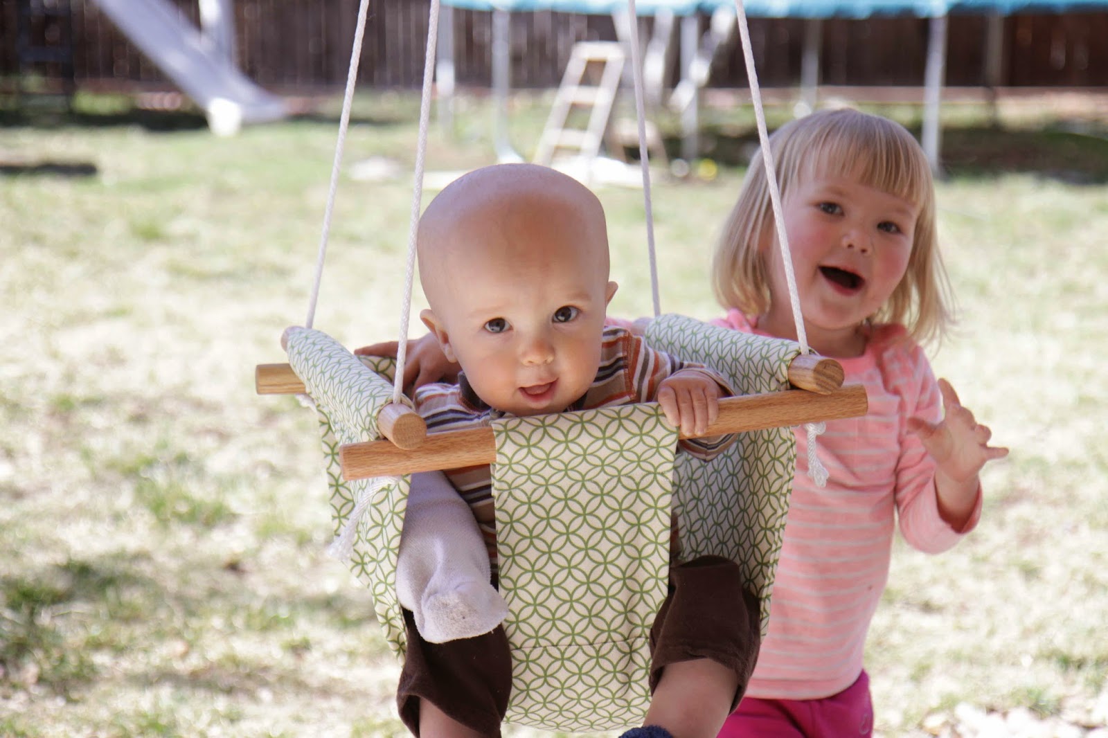 Little Bits of This: Homemade Baby Swings for the twins