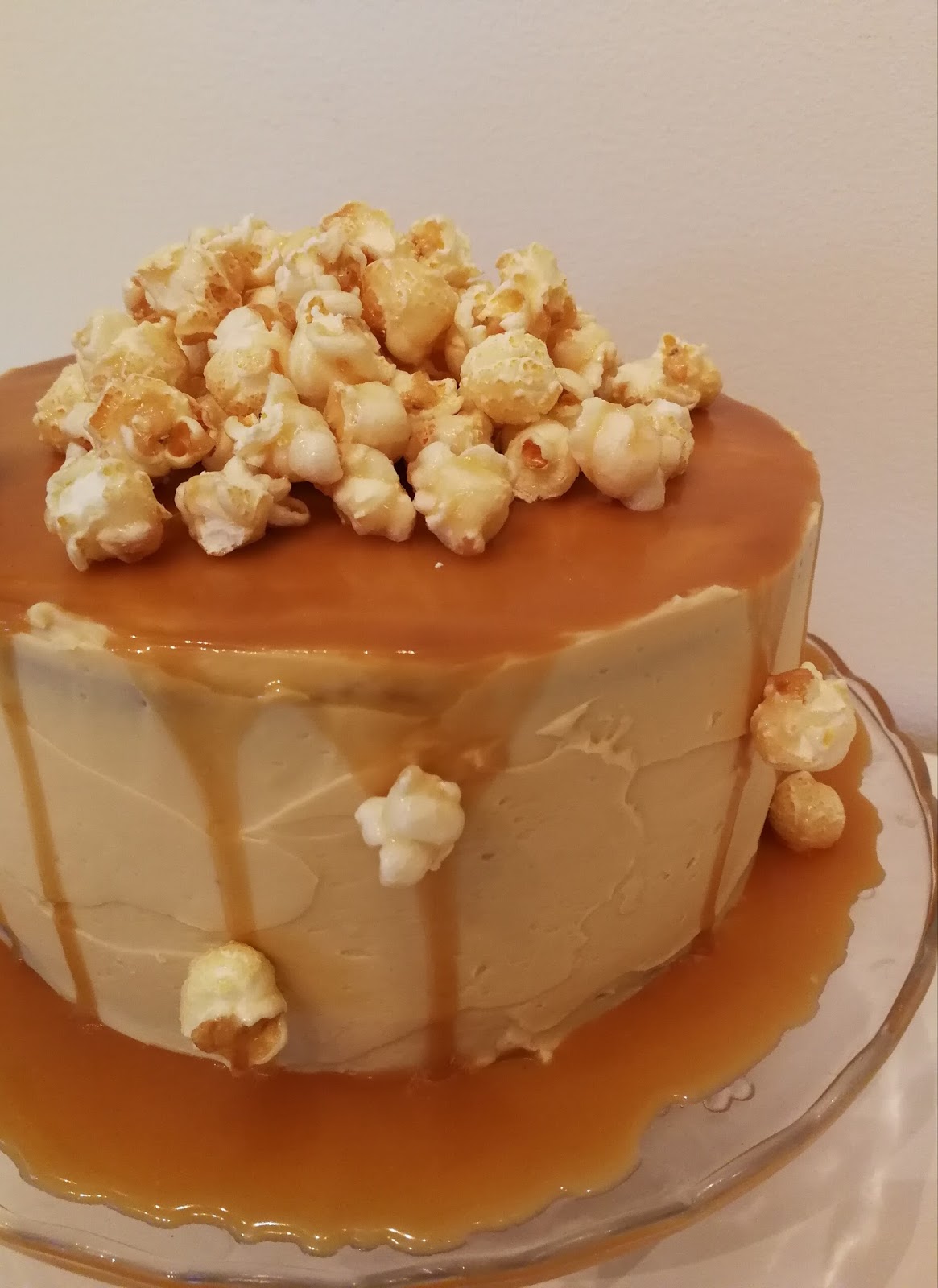 Style by Tiinamaria: Kinuskikakku