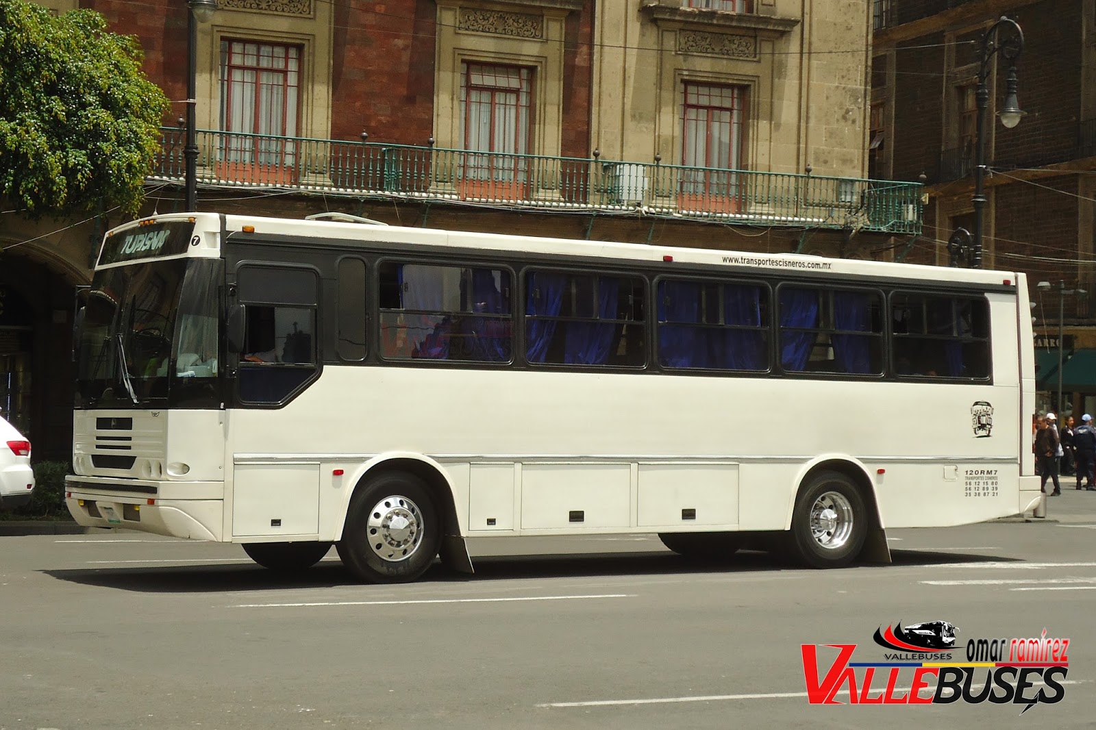 Vallebuses: 01753 - Transportes Cisneros