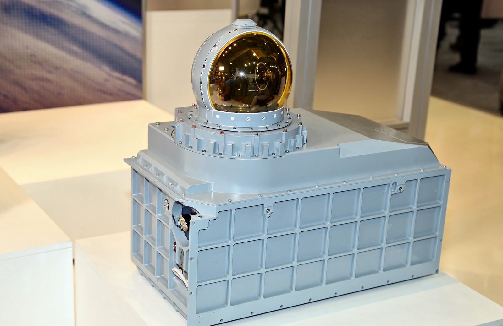 Full Frame: Sukhoi PAK-FA : Ivan's Badass Stealth Fighter