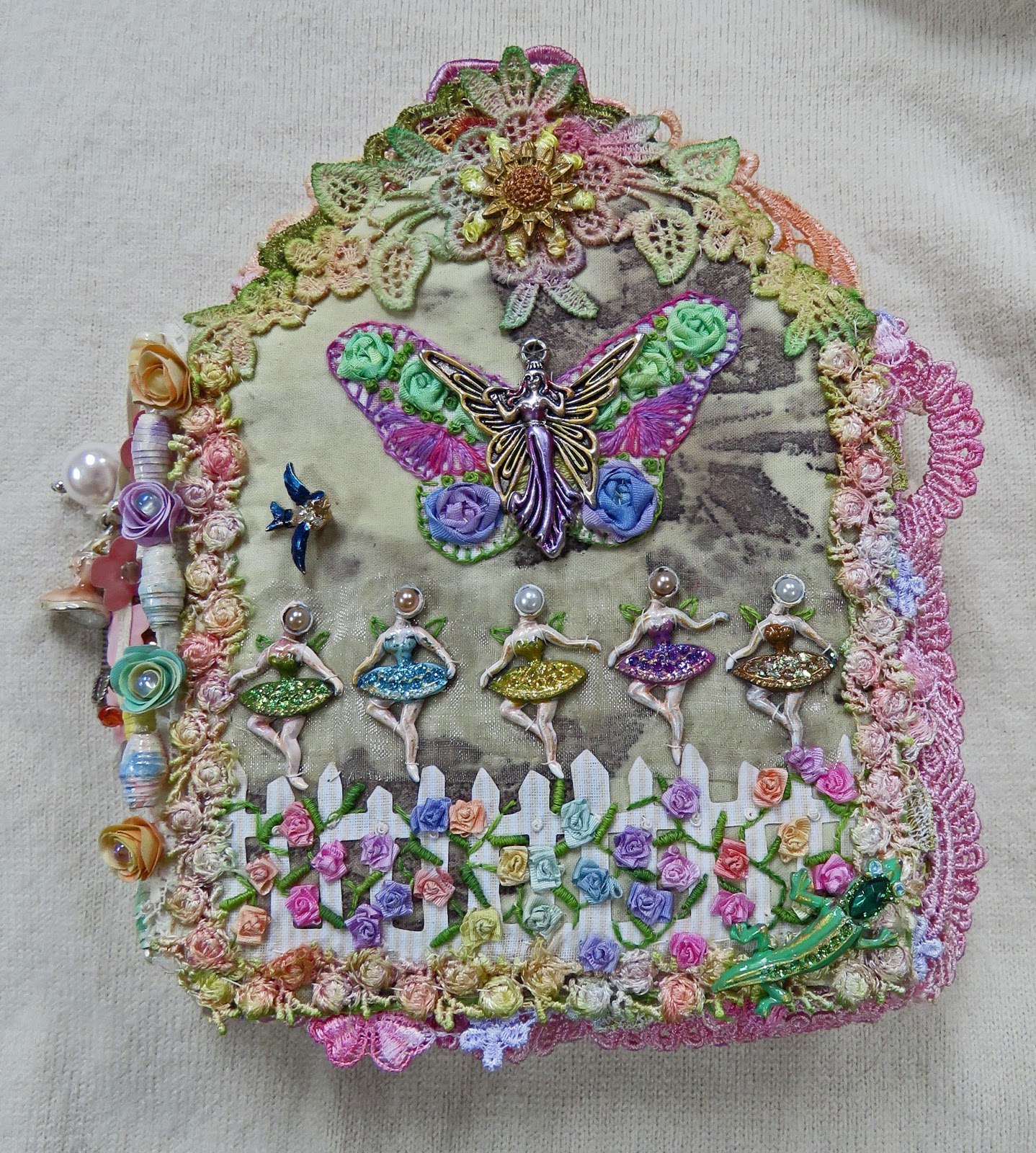 Novasblossoms Fiber Arts: Completed Fairy Book