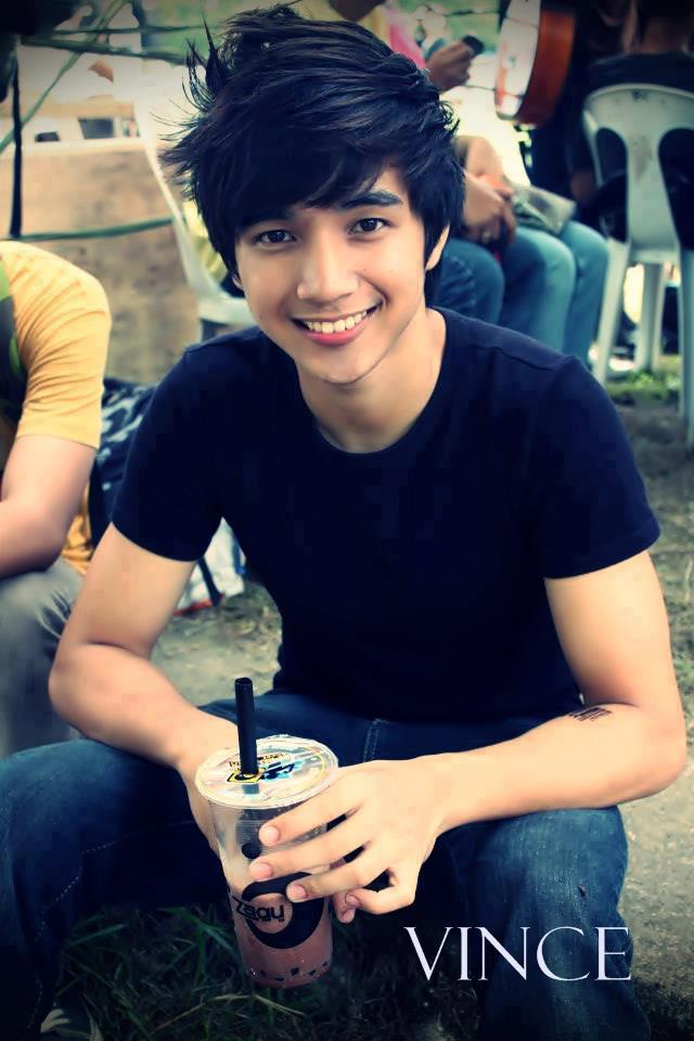 HANDSOME FACES: Young and Cute Filipino Boys