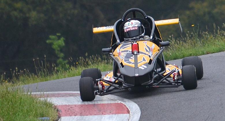 POPPA WHEELIE: HYPER PRO RACER