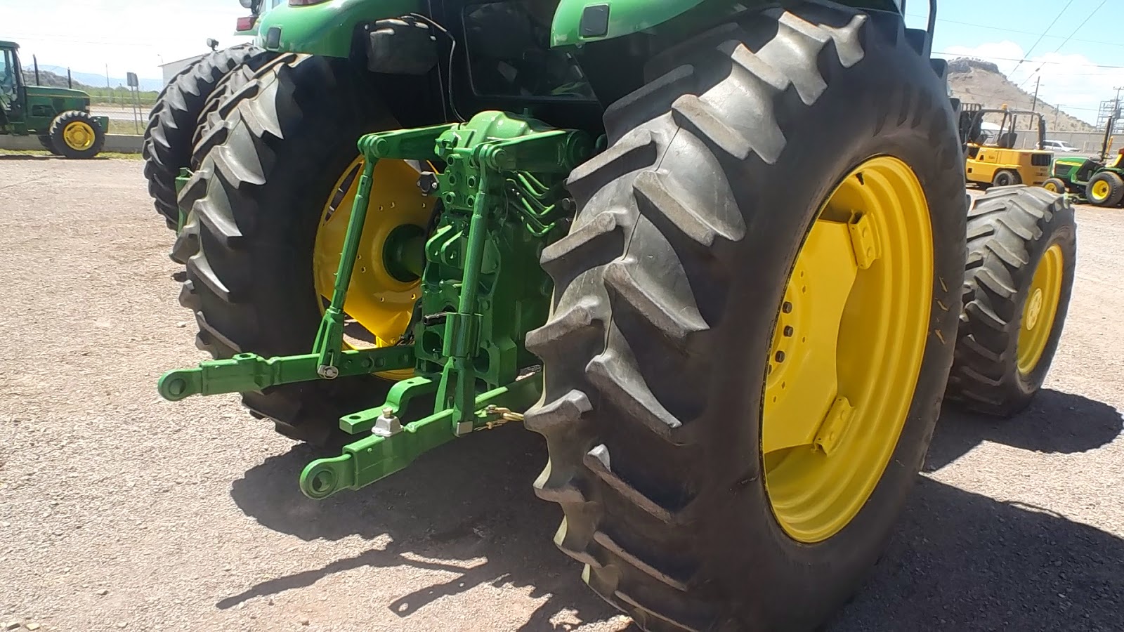 MAQUINARIA AGRICOLA INDUSTRIAL: Tractor John Deere 6603 Año 2000 109hp ...