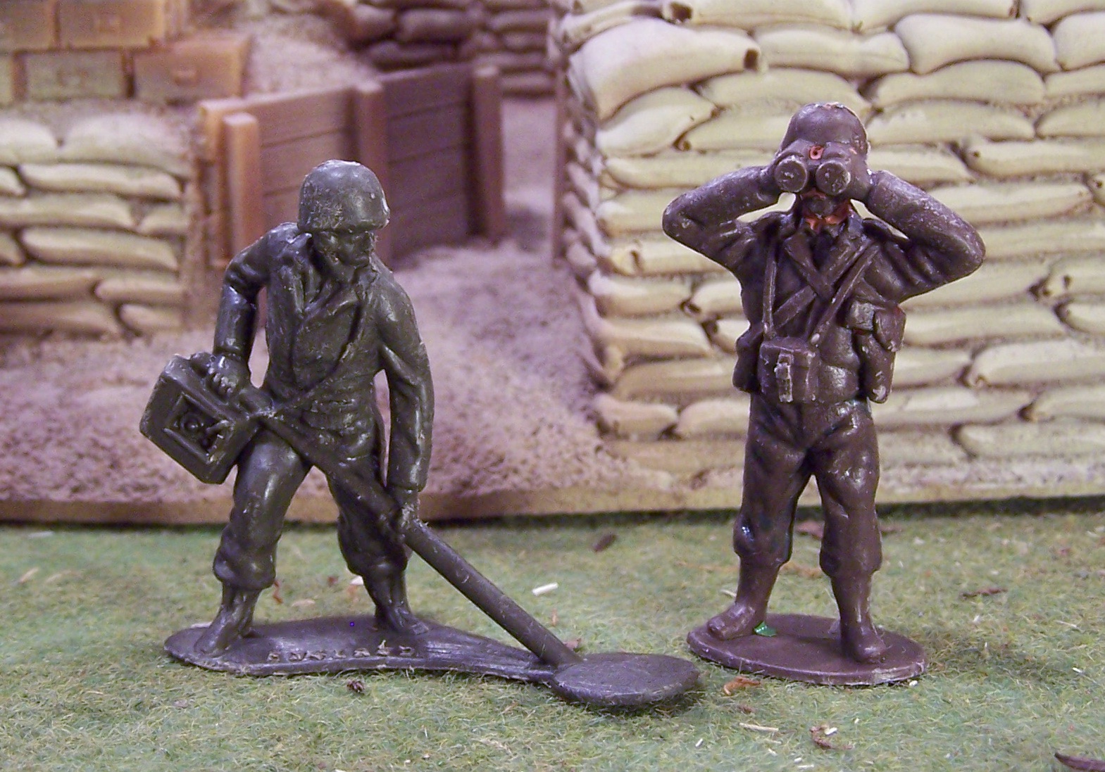 WWII Plastic Toy Soldiers: Timpo - Toy Soldiers