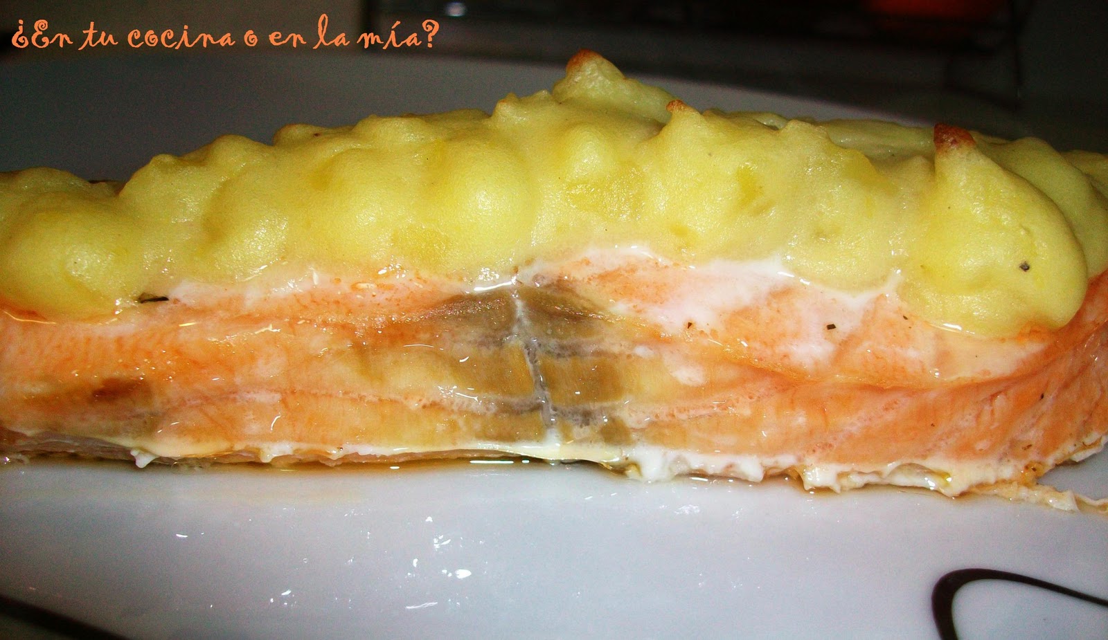 ¿En tu cocina o en la mía?: SALMÓN AL HORNO CON PURÉ DE PATATA