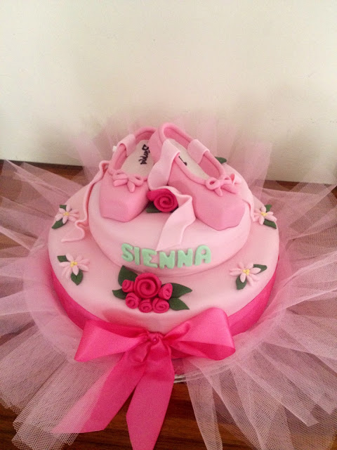 Bailey's Roses & Lillies