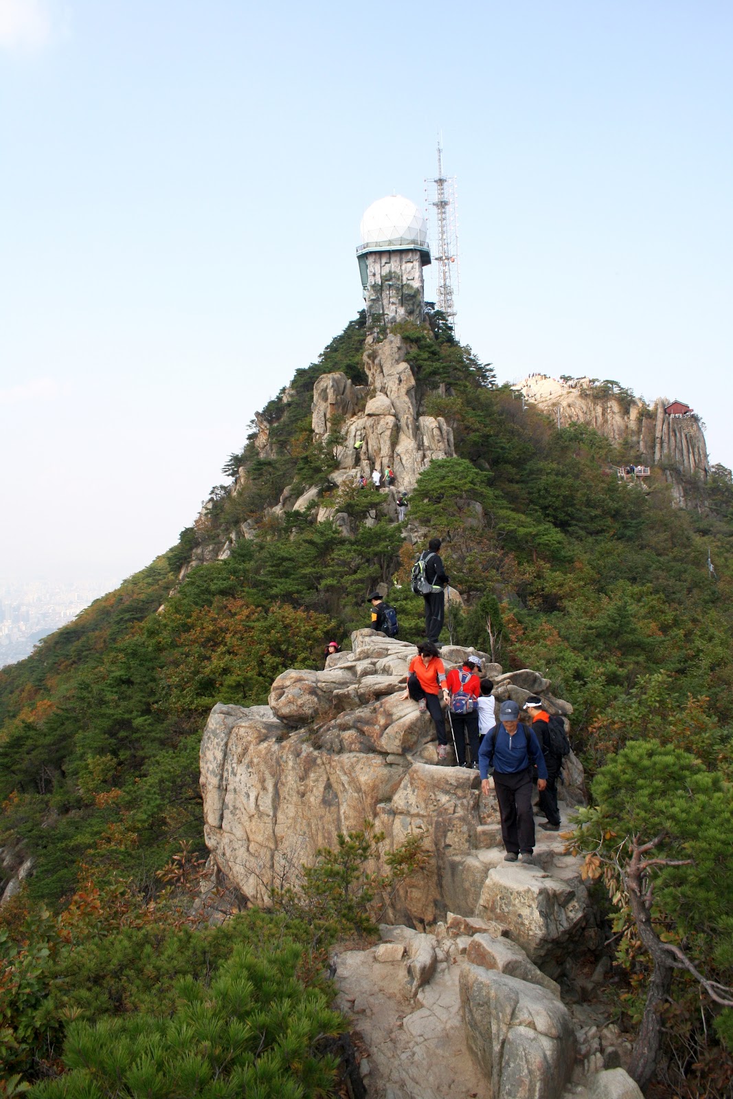 Hana, Dool, Set... Kimchi!: Gwanaksan Mountain in (early) autumn