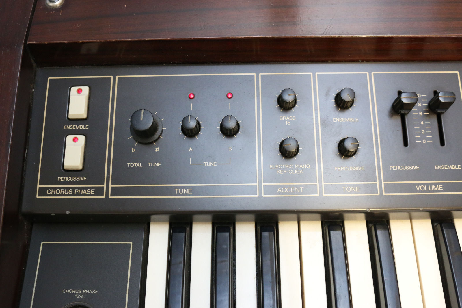 MATRIXSYNTH: Korg Lambda ES50 Vintage Analog Polyphonic Synthesizer SN 233373