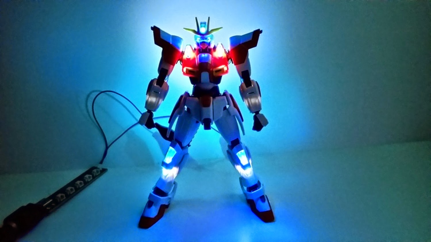 Custom Build: HGBF 1/144 Build Burning Gundam with LED installed