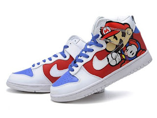 Super Mario Nike Dunk | Super Mario Nikes: 2012