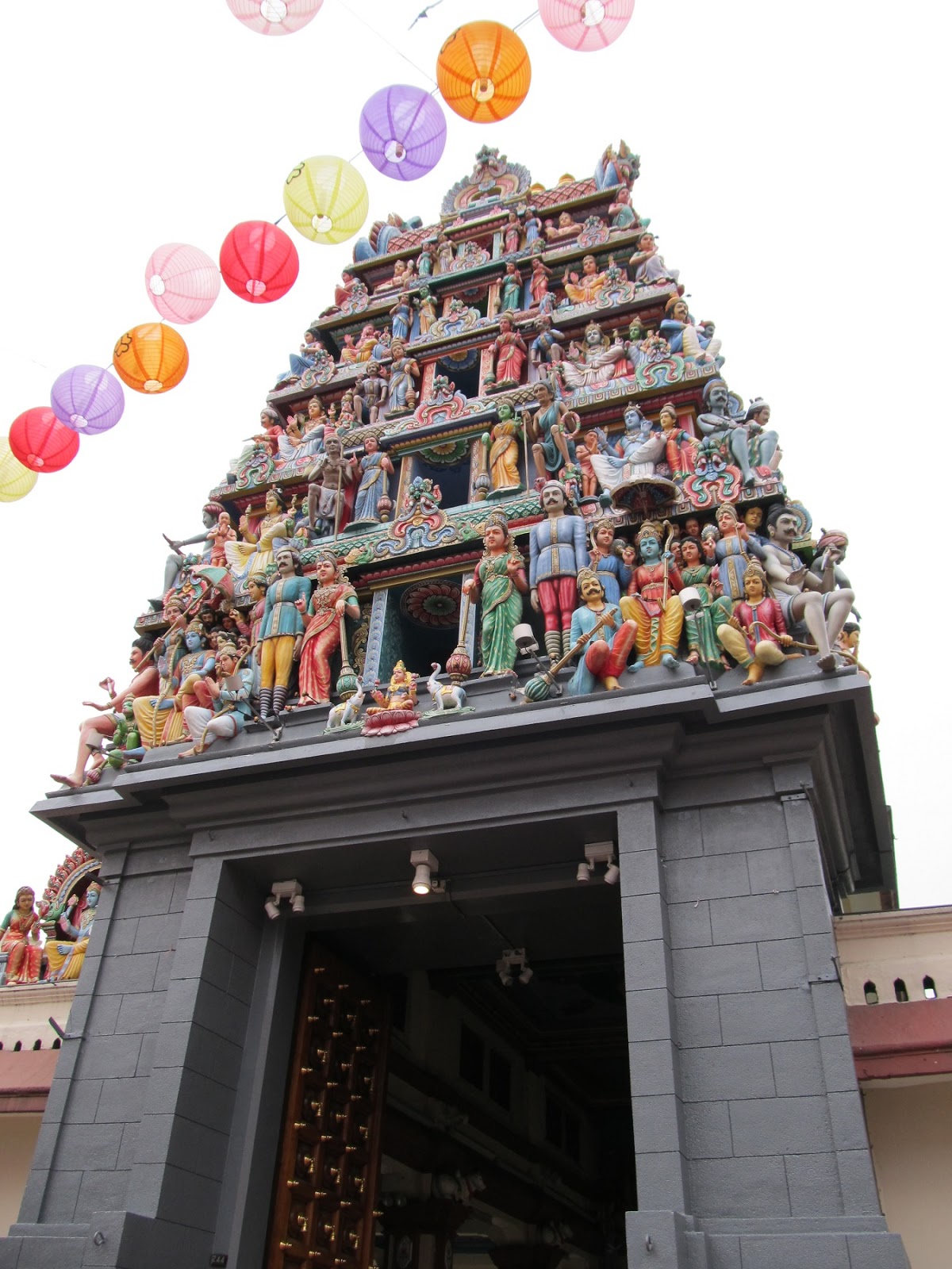 Mari Amman Temple - Singapore