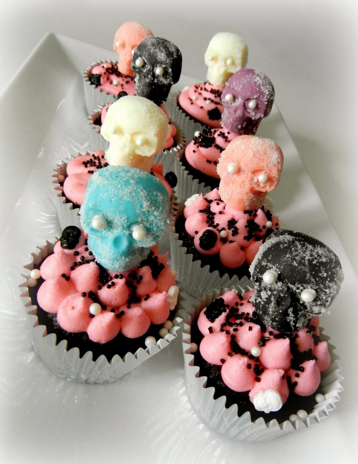 Sugar Swings! Serve Some: Glam Skeleton Head Brownie Cupcakes