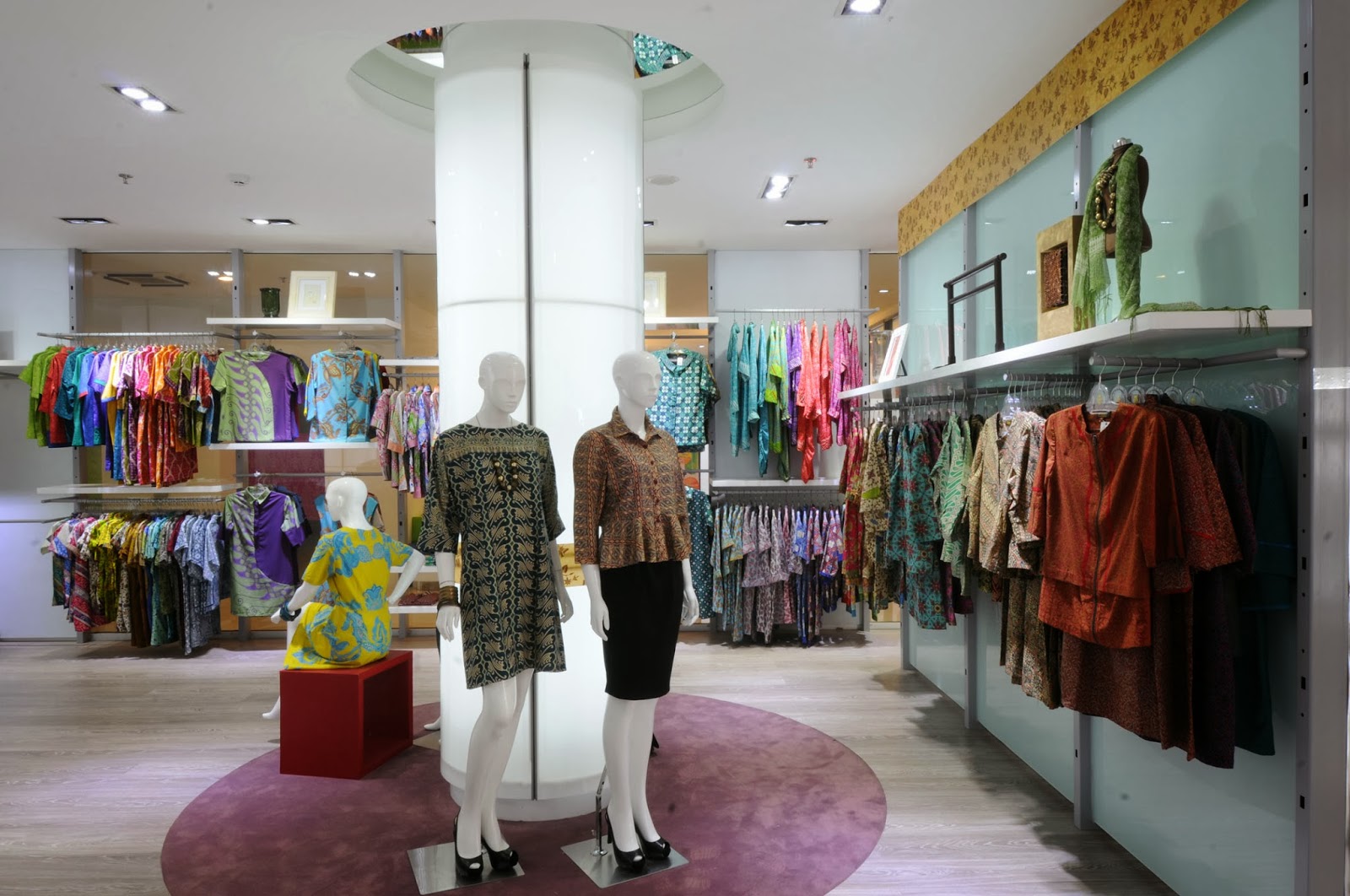 8GlobaliTa: Rumah Batik Danar Hadi Suguhkan Konsep Nuansa Kontemporer