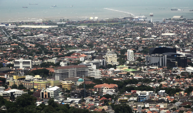 Pemandangan Skyline Kota Semarang ~ Pamboedi File's