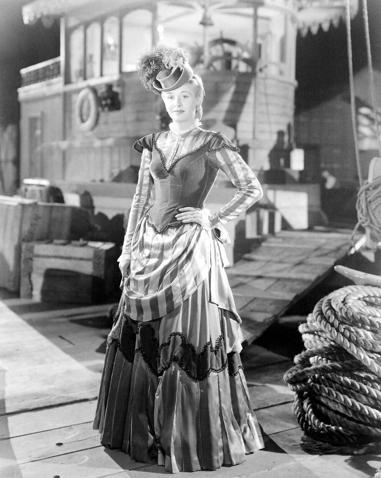 Slice of Cheesecake: Vera Ralston, pictorial