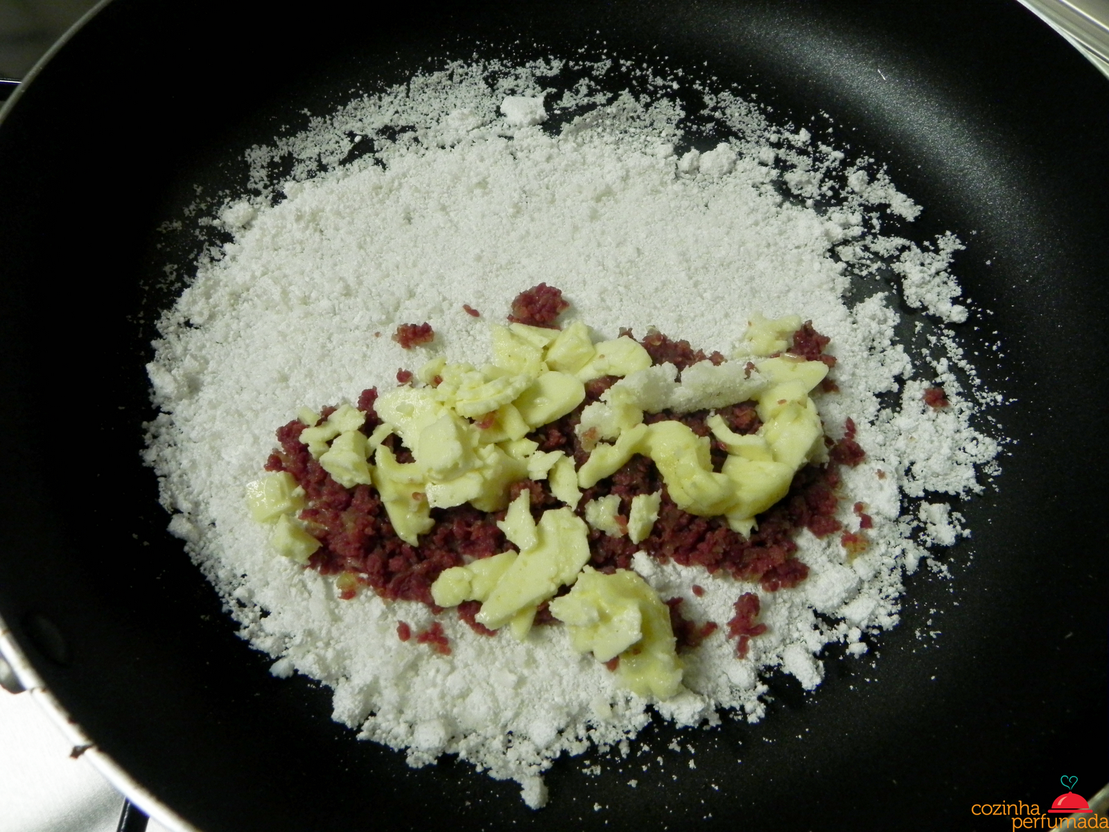 Cozinha Perfumada: Tapioca de charque (carne-seca) com queijo coalho