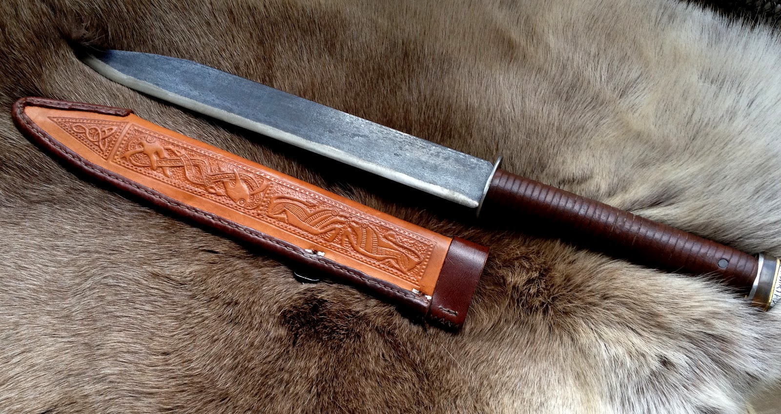 Thegns of Mercia: The Seax (Two Handed?)