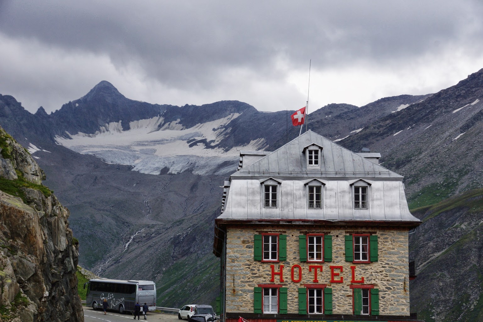 Andy & Kate on tour: Wallis - 1. Woche / Fiesch