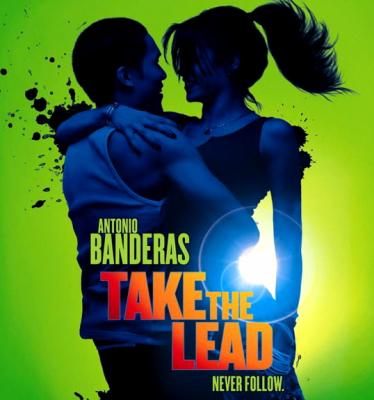 Story Reviewer: Take the Lead