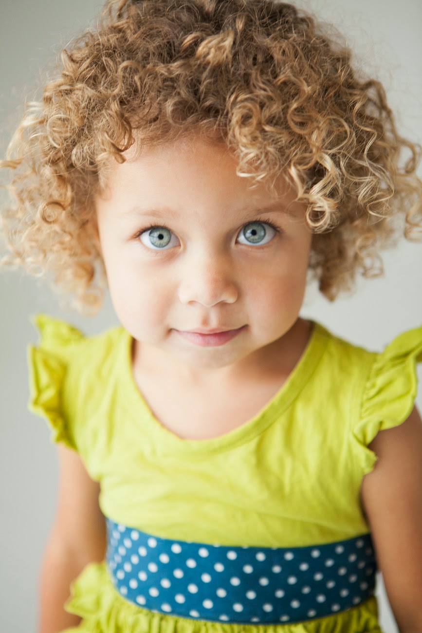 Krista Lee Photography: Addy : 3 year old child modeling session