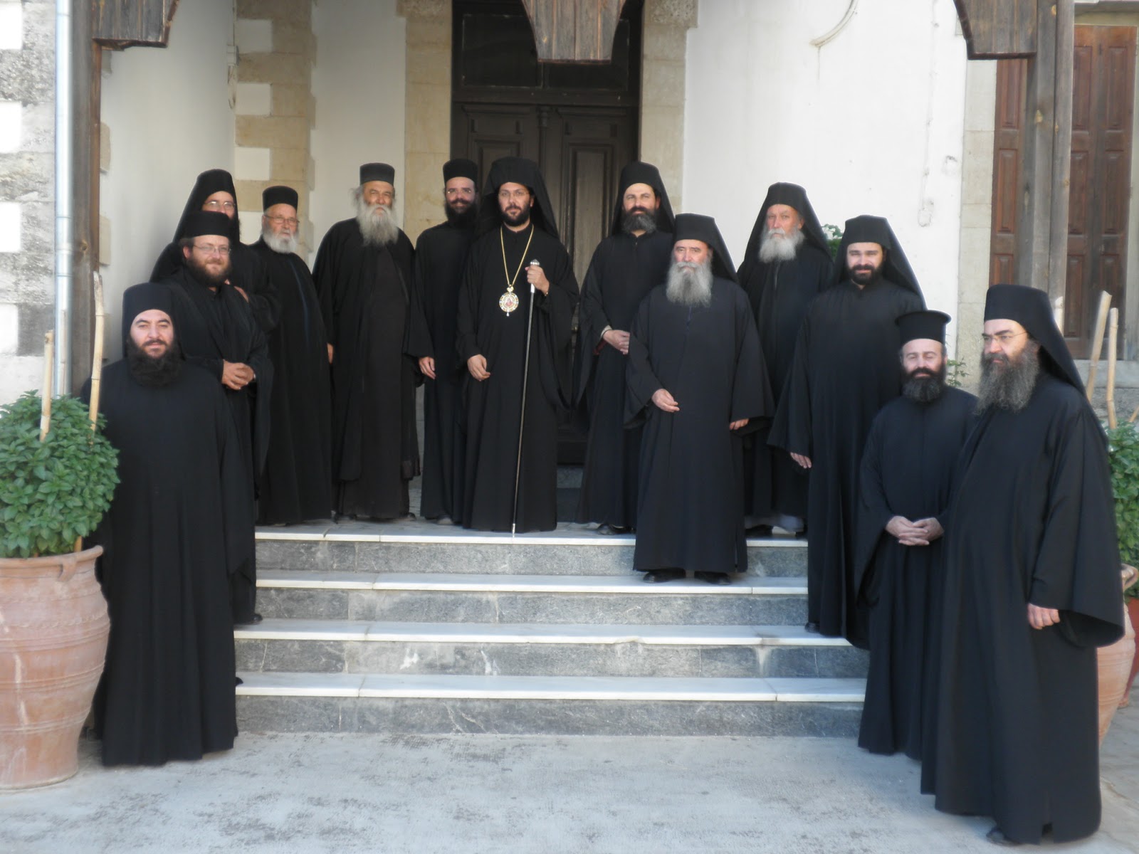 ΙΕΡΑ ΜΟΝΗ ΑΓΙΟΥ ΓΕΩΡΓΙΟΥ ΕΠΑΝΩΣΗΦΗ: ΑΡΧΙΕΡΑΤΙΚΗ ΘΕΙΑ ΛΕΙΤΟΥΡΓΙΑ