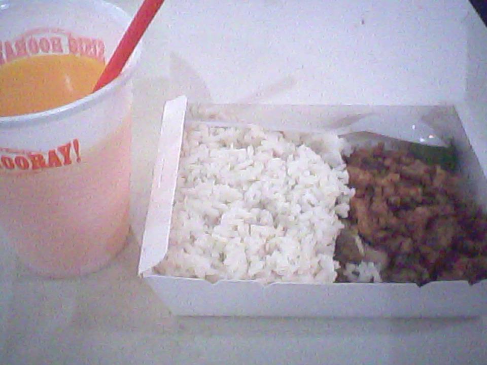 Eat. PRAY. Sleep.: Food review - Sisig Hooray!