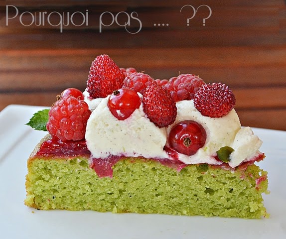 Pourquoi pas .... ??: Biscuit pistache / fruits rouges / chantilly ...