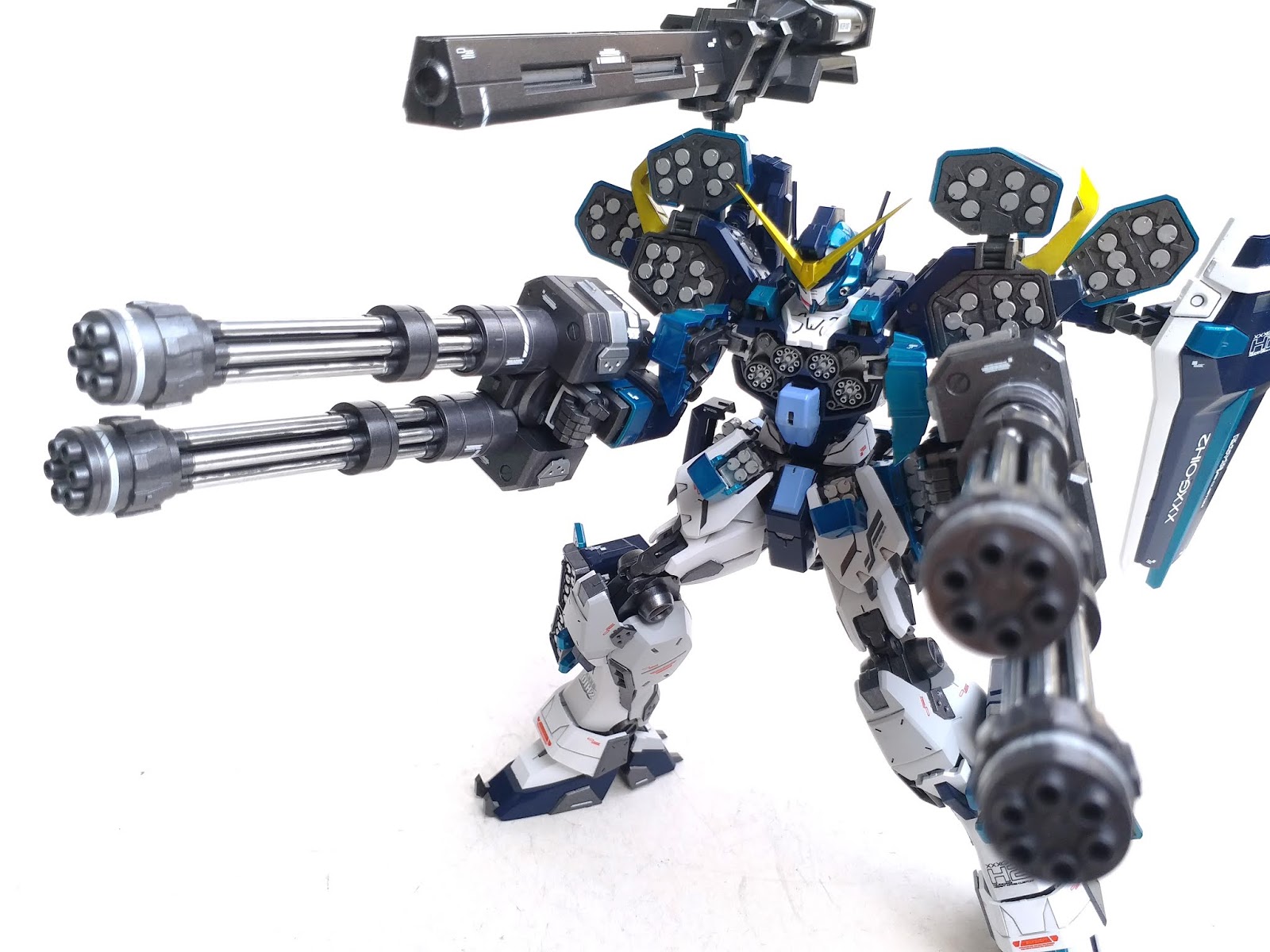 Custom Build: SN 1/100 Gundam Heavyarms Custom EW