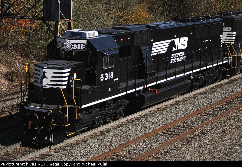 The Big Little Railroad Shop: Norfolk Southern "We Support Our Troops" SD40E #6318 with classic ...