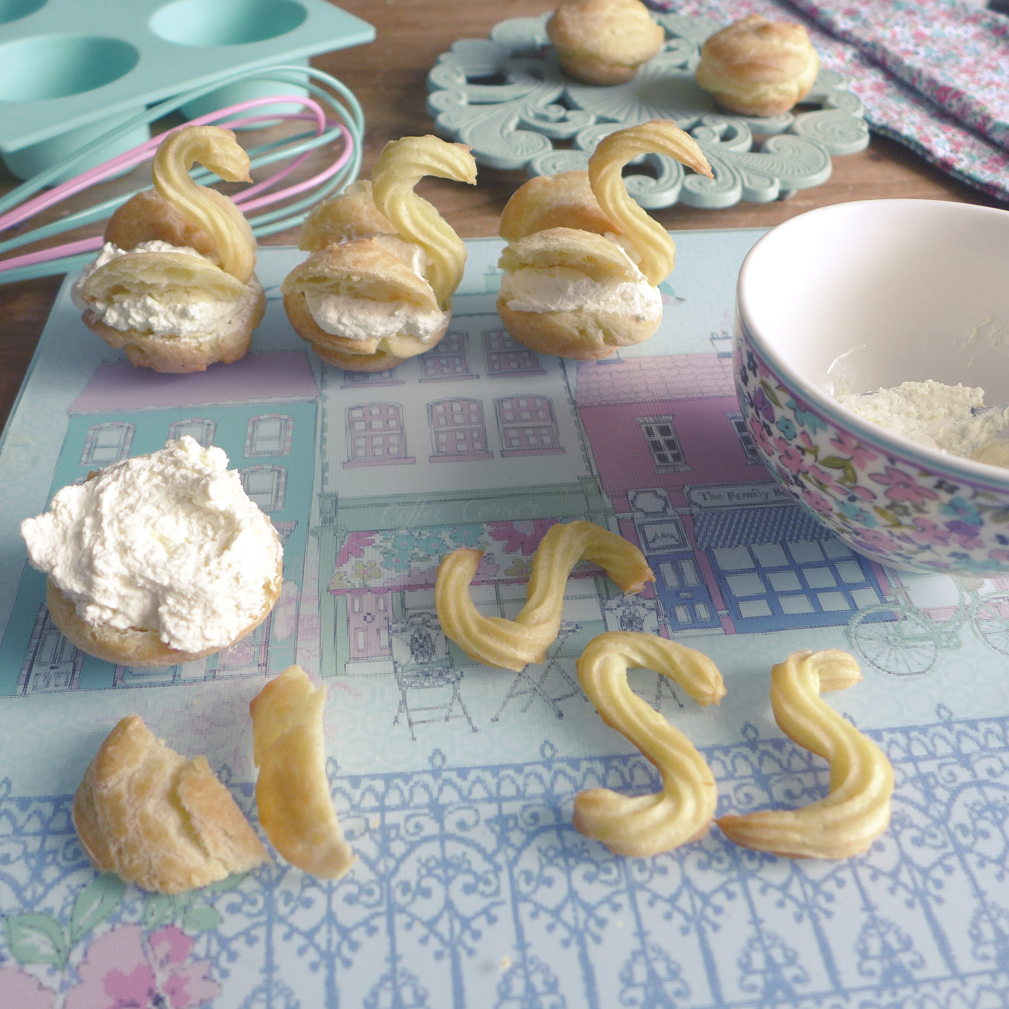 Choux Pastry Swans - Ashley Thomas Design