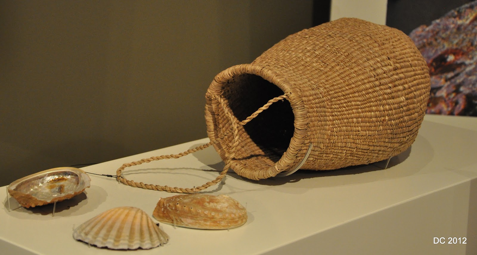 Forensic textile science: Hair, textile damage and a little sightseeing