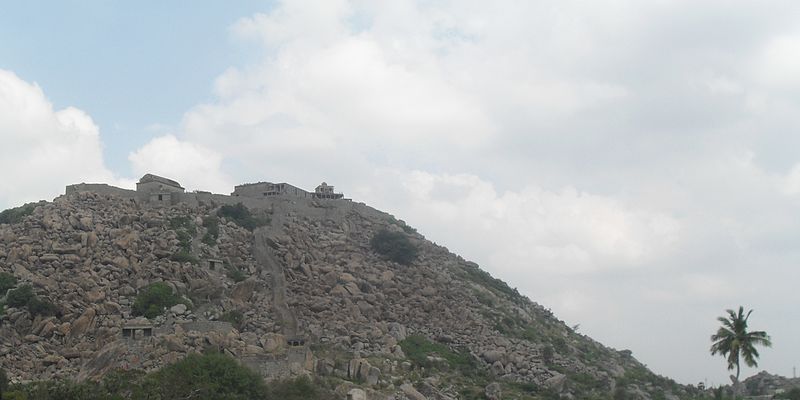 Tamilnadu Tourism: Gingee Fort, Gingee (Senji)