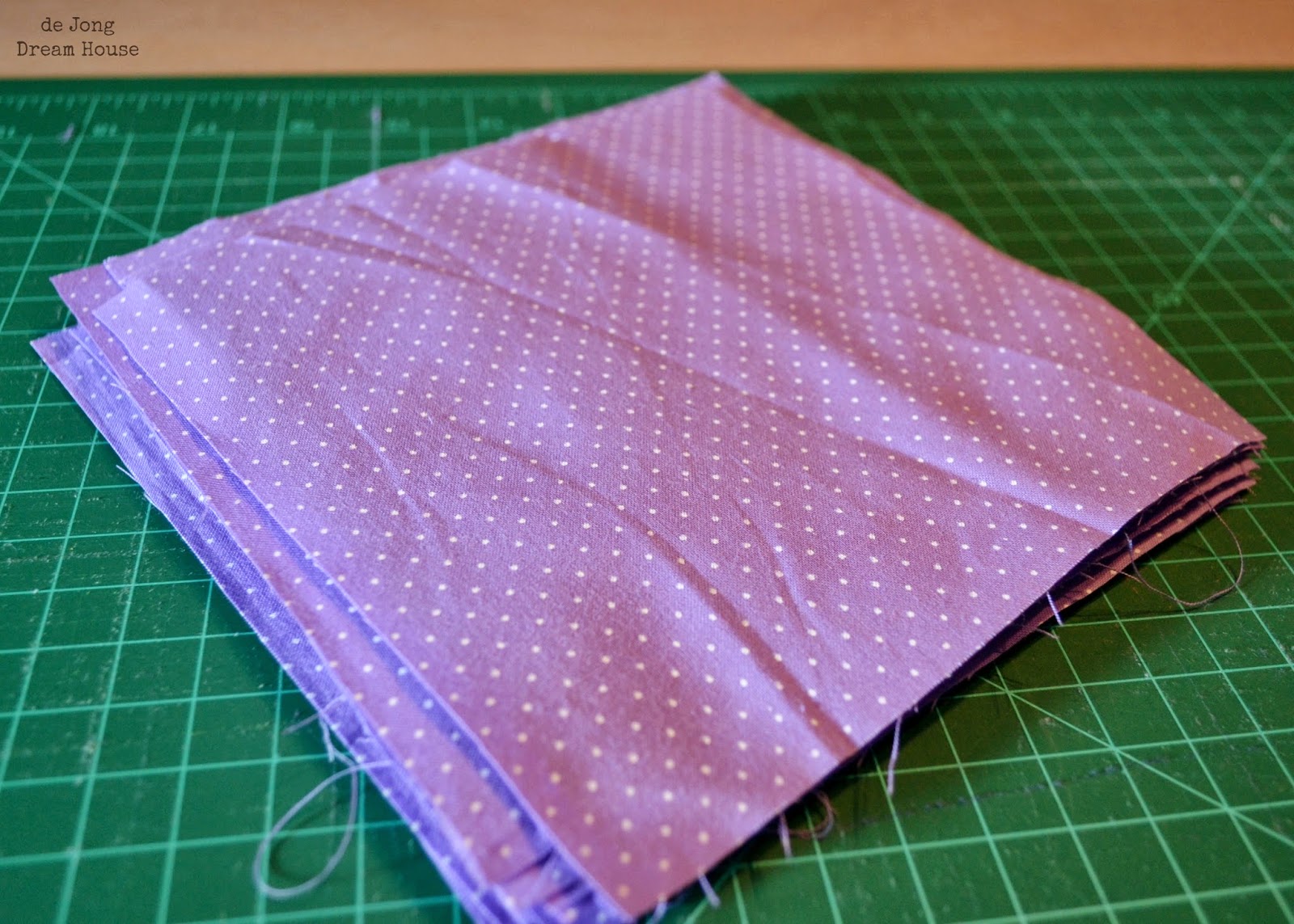 de Jong Dream House: Quilt #6: Molly's Monogram Quilt