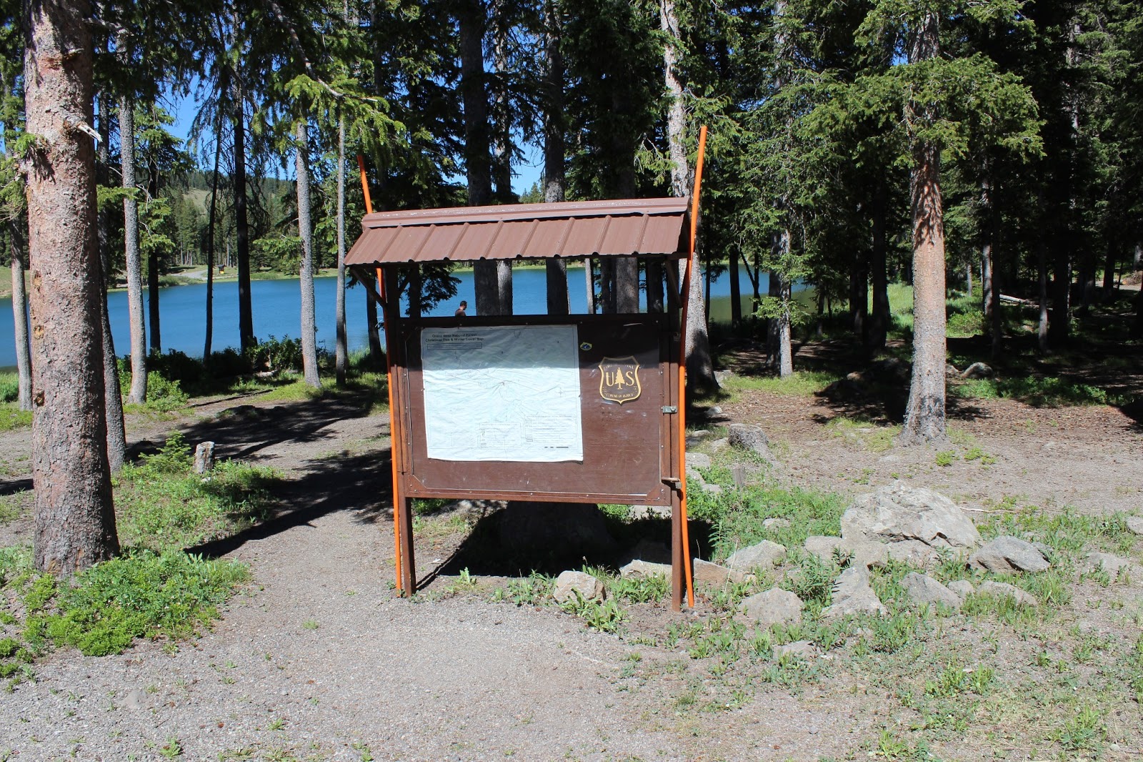 gjhikes.com: Cobbett Lake